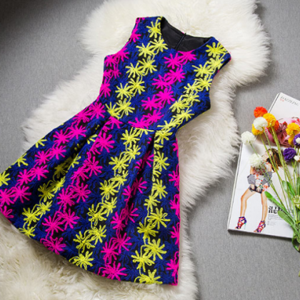 Woven Cloth Flower Dress on Luulla